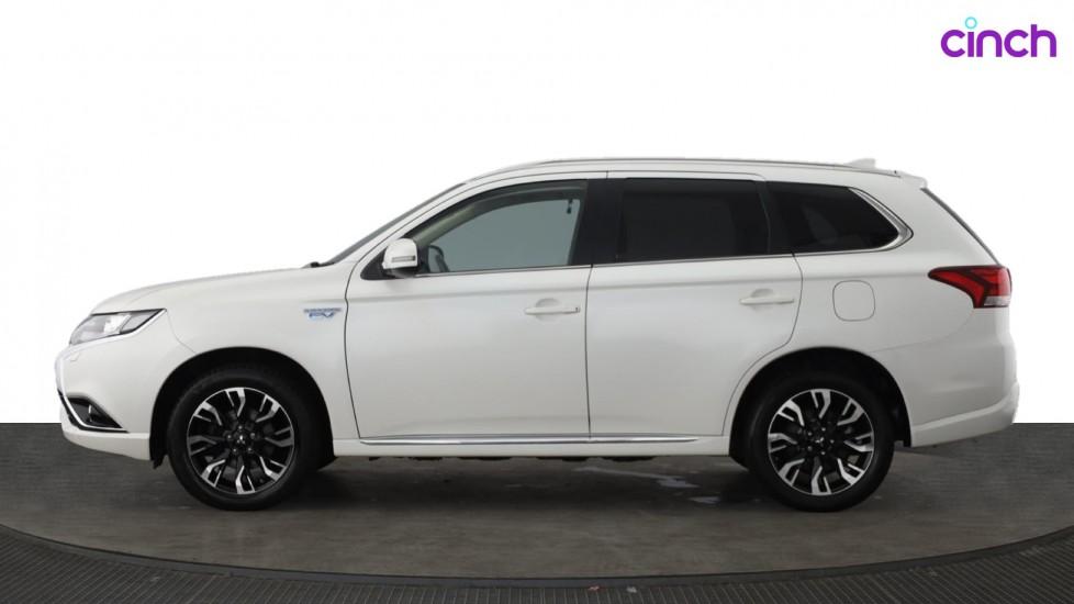 Used 2016 WHITE Mitsubishi Outlander 2.0 PHEV GX3h+ 5dr Auto [Leather ...