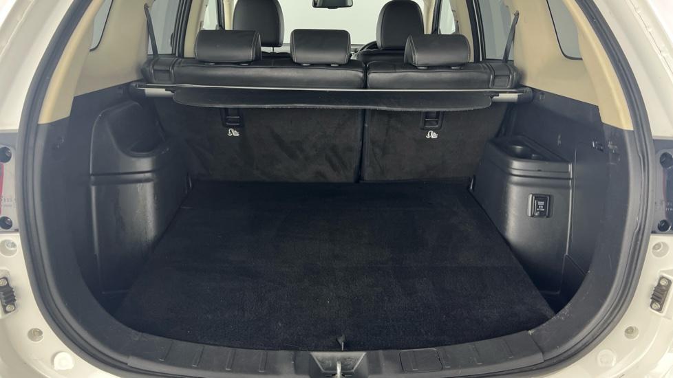 Used 2016 WHITE Mitsubishi Outlander 2.0 PHEV GX3h+ 5dr Auto [Leather ...