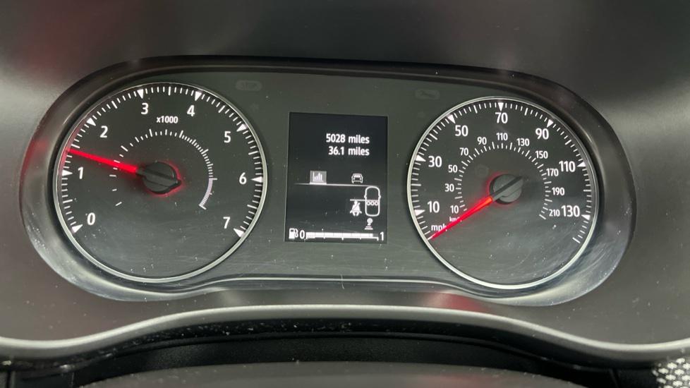 Used 2021 GREY Dacia Sandero Stepway 1.0 TCe Comfort 5dr, 5,028 miles ...