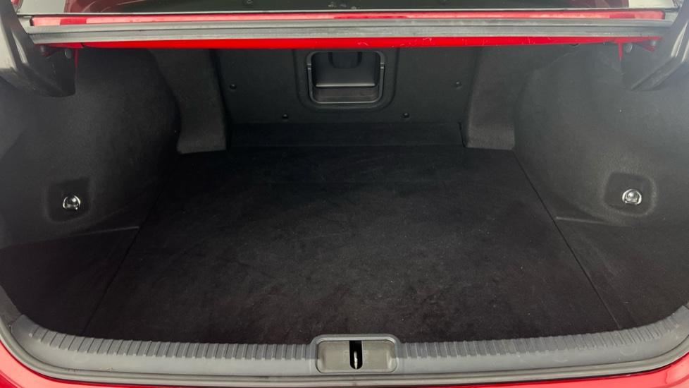 Used 2020 RED Lexus ES 300h 2.5 4dr CVT, 46,556 miles - cinch