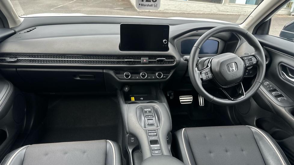 Used 2024 WHITE Honda ZR-V 2.0 eHEV Sport 5dr CVT, 15,715 miles - cinch