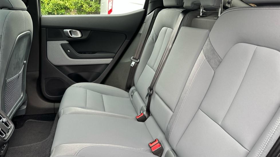 Used 2024 BLUE Polestar 2 220kW 82kWh Long Range SM [Plus] 5dr Auto ...