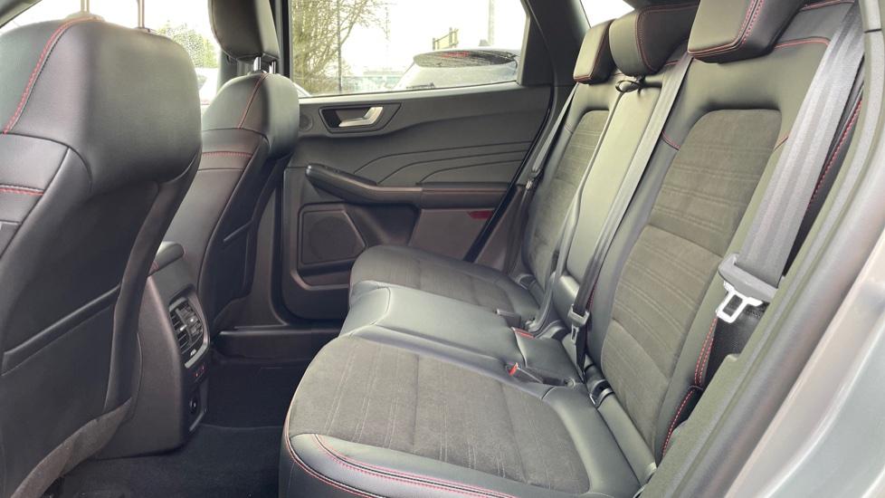 Used 2023 SILVER Ford Kuga 2.5 FHEV ST-Line X Edition 5dr CVT, 4,292 ...