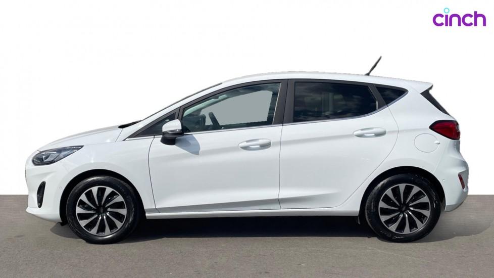 Used 2023 WHITE Ford Fiesta 1.0 EcoBoost Hybrid mHEV 125 Titanium 5dr ...