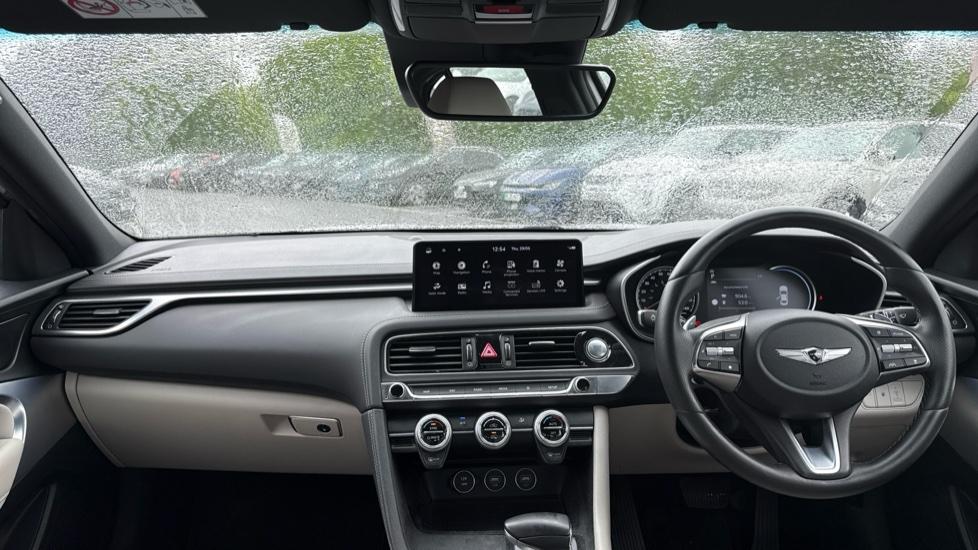 Used 2022 SILVER Genesis G70 2.2D Premium Line 4dr Auto, 34,359 miles ...