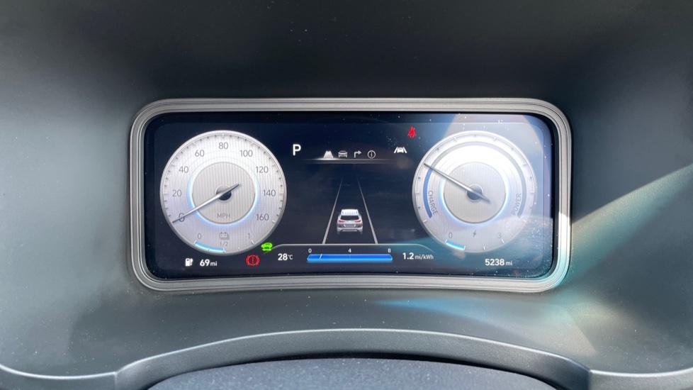 Used 2023 GREY Hyundai Kona 100kW SE Connect 39kWh 5dr Auto, 5,238 ...