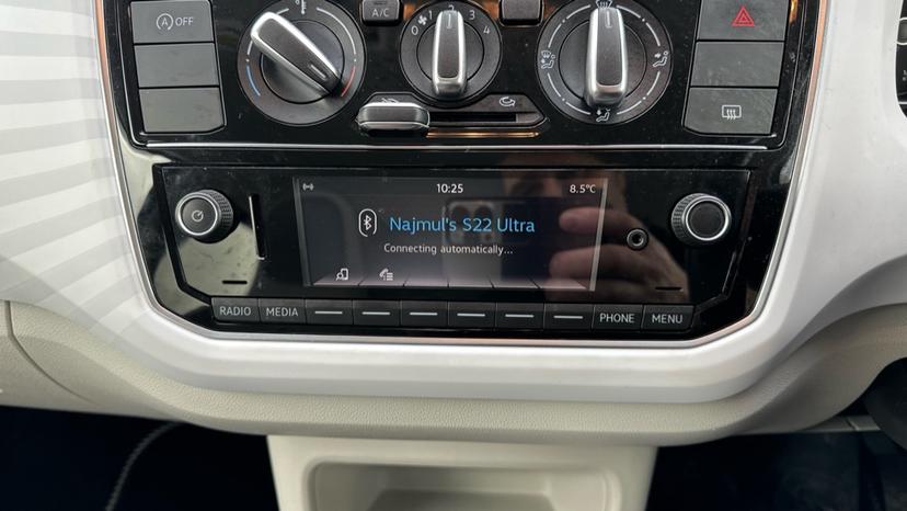 Used 2019 BLACK Volkswagen up! 1.0 75PS Up Beats 5dr ASG, 31,011 miles ...