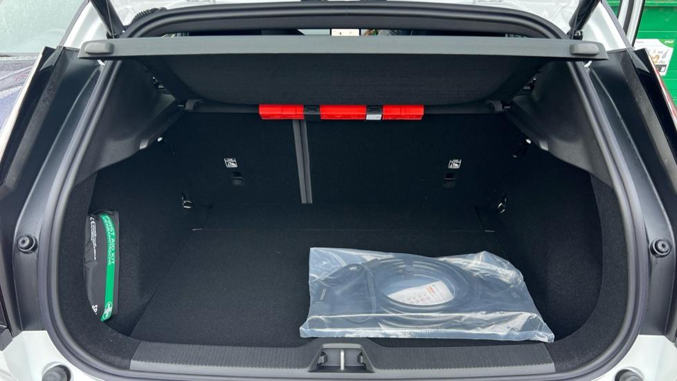 Used 2025 GREY Volvo EX30 200kW SM Extended Range Plus 69kWh 5dr Auto ...