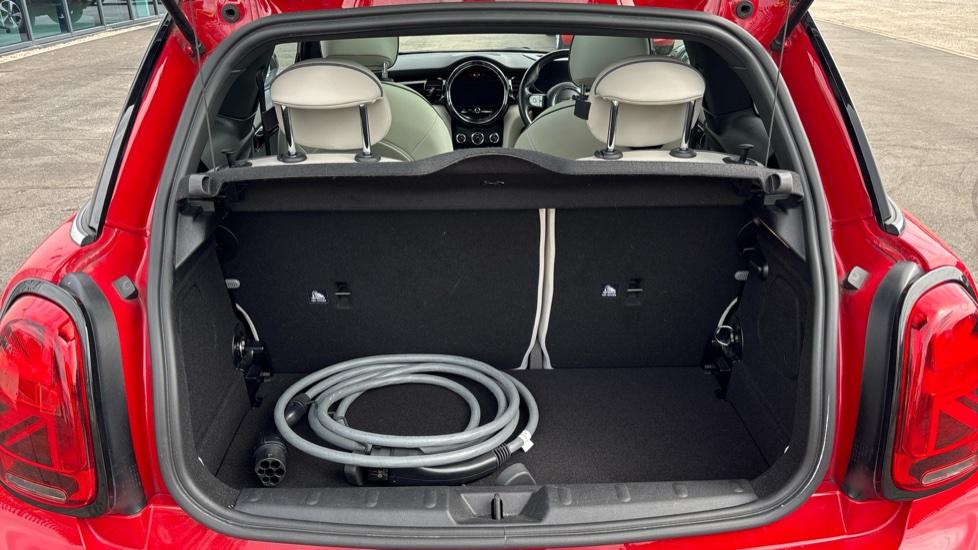 Used 2021 RED MINI Hatchback 135kW Cooper S Level 3 33kWh 3dr Auto ...