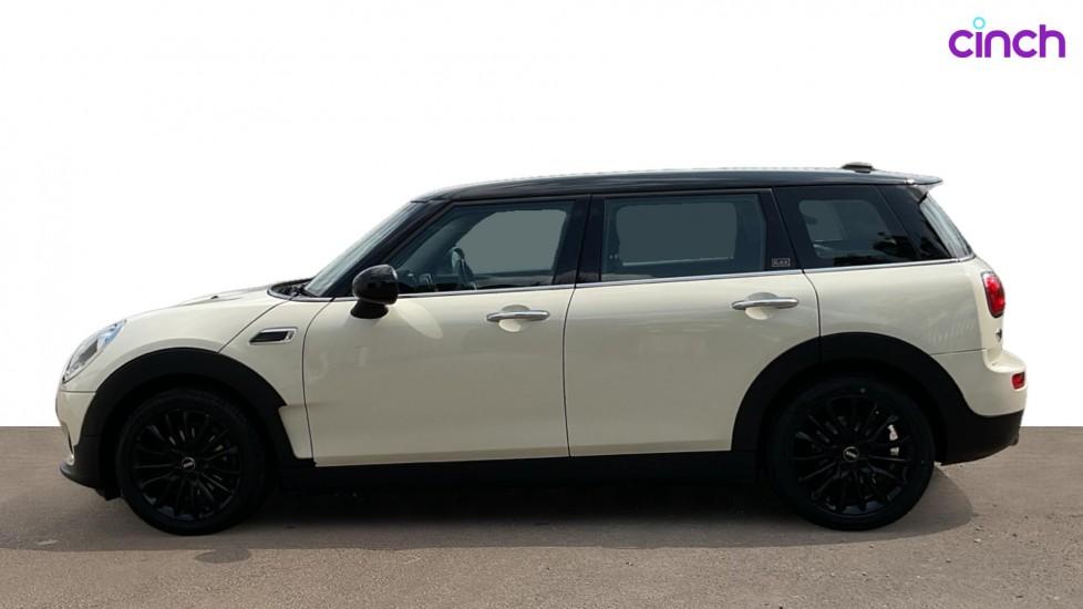 Used 2018 WHITE MINI Clubman 1.5 Cooper Black Pack 6dr, 56,132 miles ...