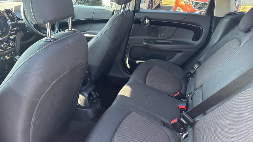 Used 2021 GREY MINI Countryman 1.5 Cooper S E Classic ALL4 PHEV 5dr ...