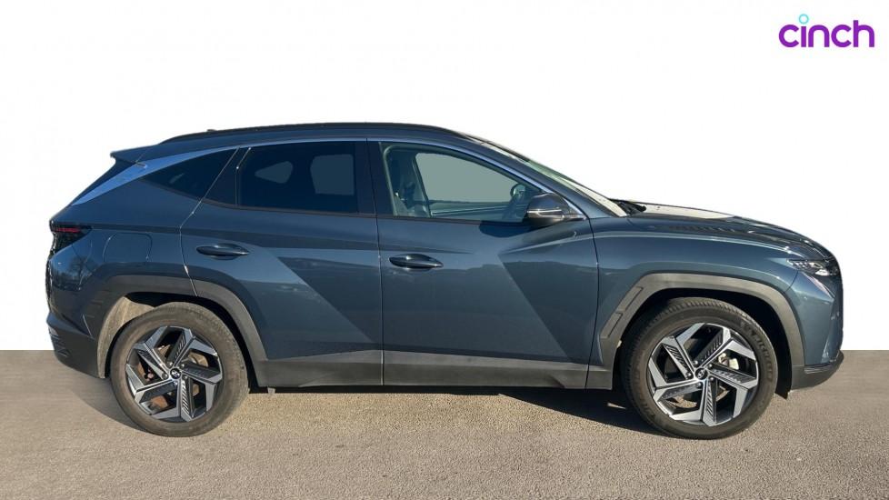 Used 2021 BLUE Hyundai Tucson 1.6 TGDi Plug-in Hybrid Premium 5dr 4WD ...