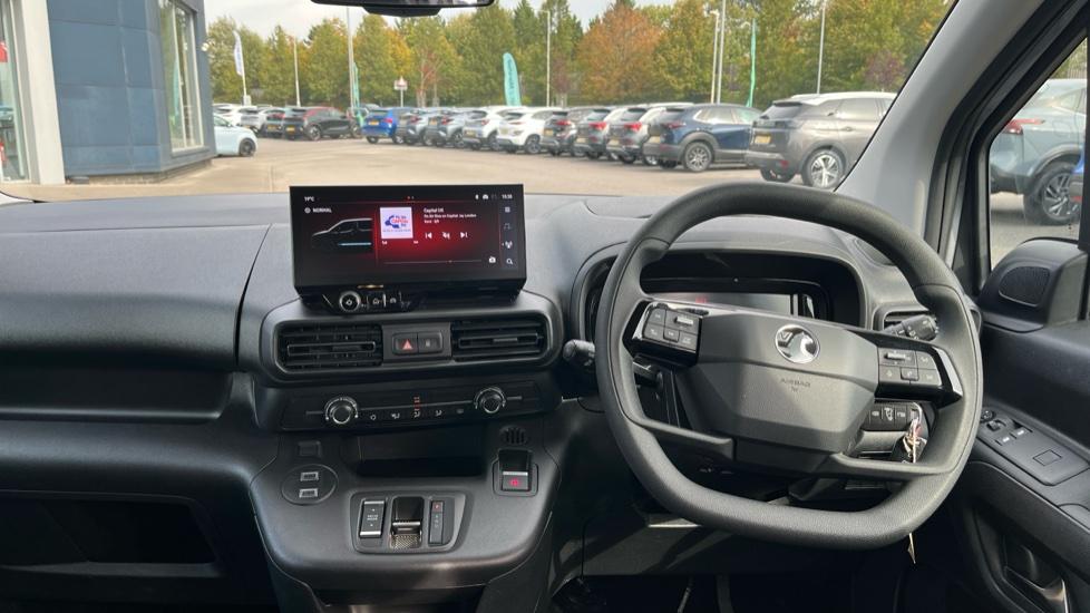 Used 2024 GREY Vauxhall Combo Life 100kW Design XL 52kWh 5dr Auto [7 ...